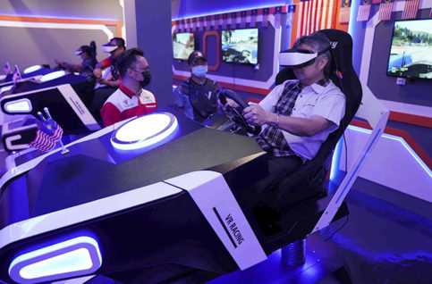 Driving Simulator Virtual Reality Racer for sale | Owatch™